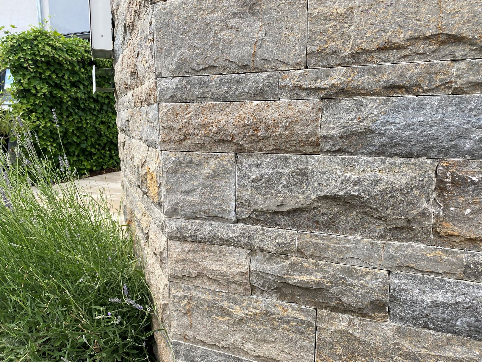 Kalkstein Mauersteine Fränkischer Muschelkalk| stonenaturelle Onlineshop