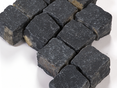 Basalt Pflastersteine 8x9x9 - Sombra | stonenaturelle